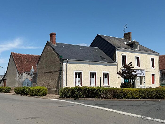 Maison 10 pièces à Montipouret, à vendre