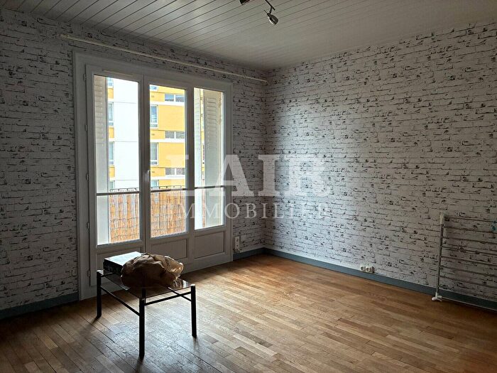 Appartement à louer - Ecouves, Alençon - 2 pièces - 1 chambre