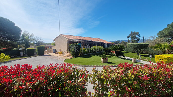 Fréjus, Caïs : Maison 4 pièces à vendre