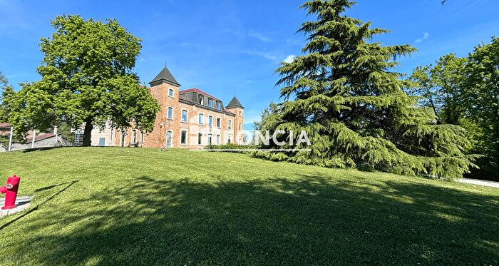 Appartement à vendre - Rillieux-la-Pape, Perica, Village - 2 pièces - 1 chambre
