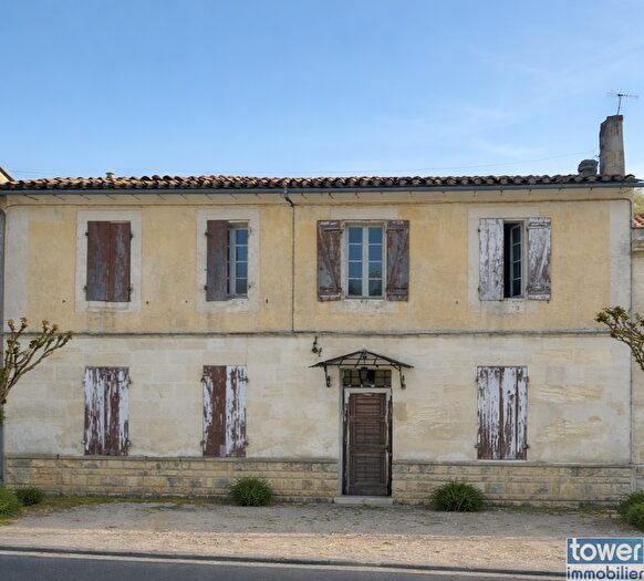 Maison 11 pièces à La Rivière, à vendre