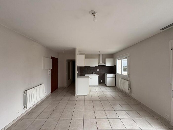 Appartement à louer - Le Coteau - 3 pièces - 2 chambres