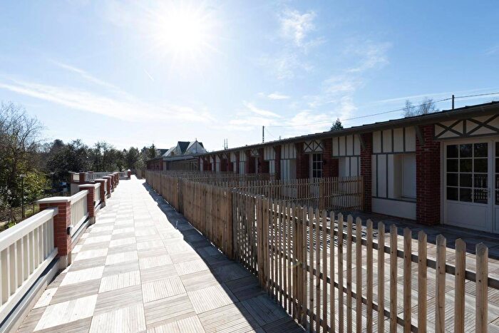 Appartement à louer - Hennequeville-Zone Callenville, Trouville-sur-Mer - 3 pièces - 2 chambres