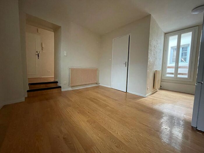 Appartement 2 pièces à louer - Rodez, Centre historique, Vieux-Rodez
