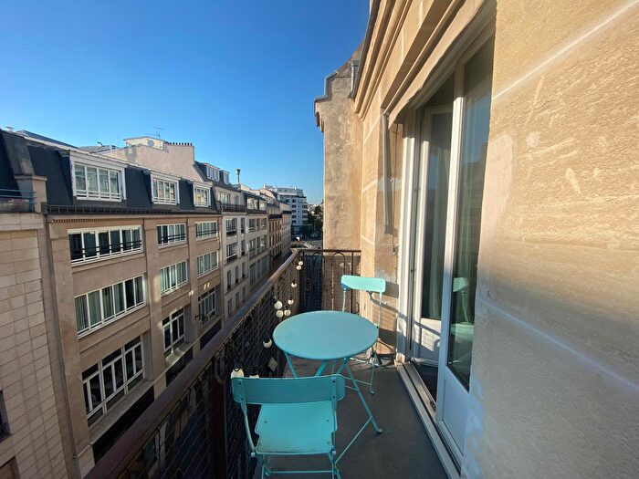 Appartement à vendre - Paris e , Clichy, Trinité - 1 pièce - 1 chambre