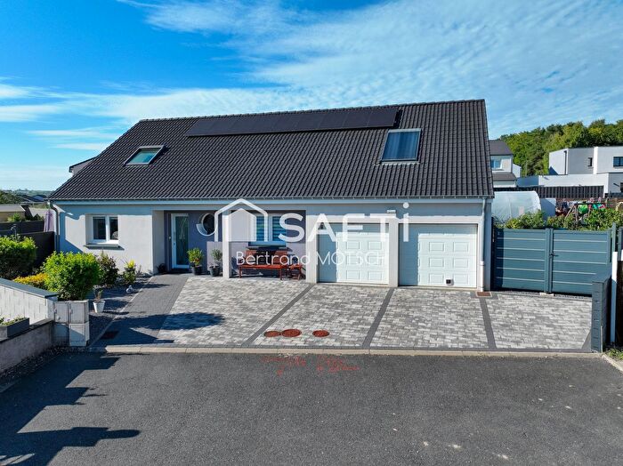 Maison à vendre - Gorcy - 8 pièces - 5 chambres