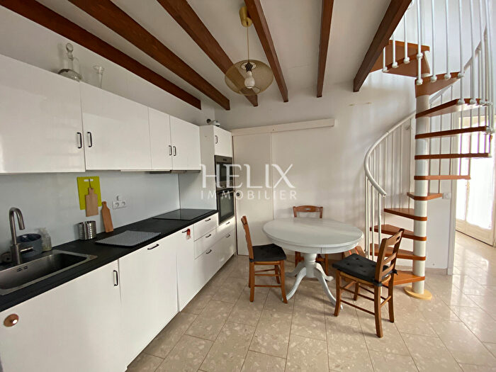 Maison à louer - Le Pecq, Cité - 2 pièces - 1 chambre