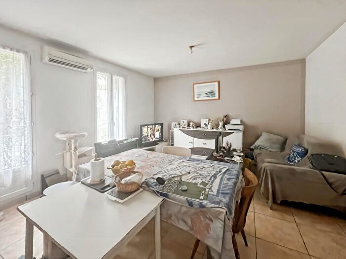 Béziers, Neuf Ecluses, Gasquinoy : Appartement 3 pièces à vendre