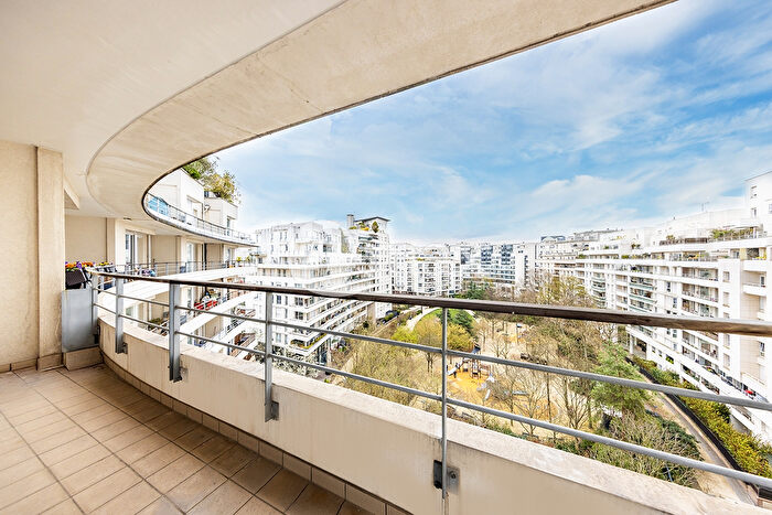 Appartement 3 pièces à Courbevoie, Faubourg de lArche, à vendre
