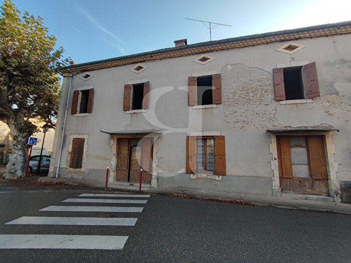 Maison à vendre - Valréas - 7 pièces - 5 chambres