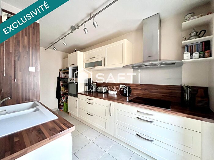 Appartement à vendre - Joinville-le-Pont, Paris - 4 pièces - 3 chambres