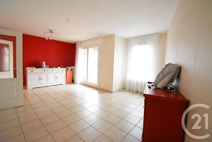 Appartement à vendre - Vichy, Champ Capelet - 3 pièces - 2 chambres