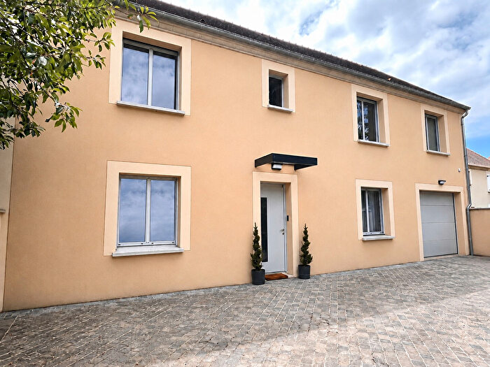 Champagne-sur-Oise - Maison 6 pièces à vendre