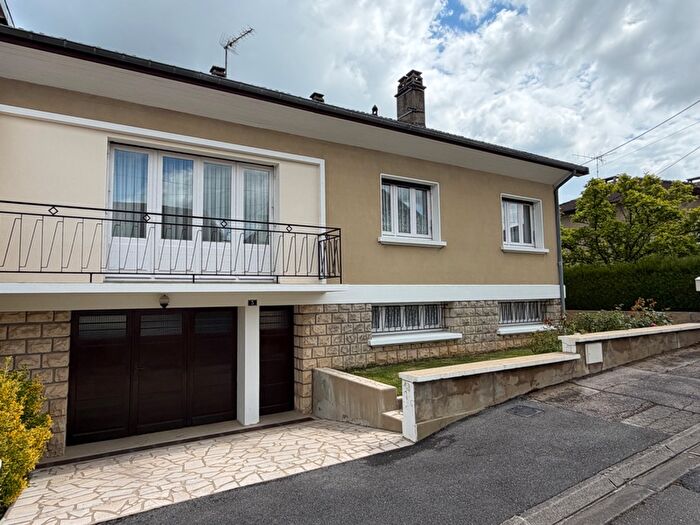 Bettancourt-la-Ferrée : Maison 7 pièces à vendre