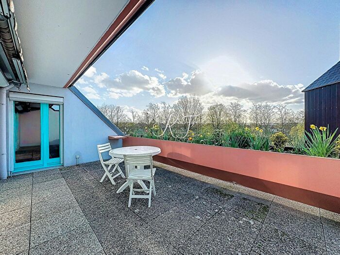 Appartement à vendre - Éragny, Challe - 4 pièces - 3 chambres