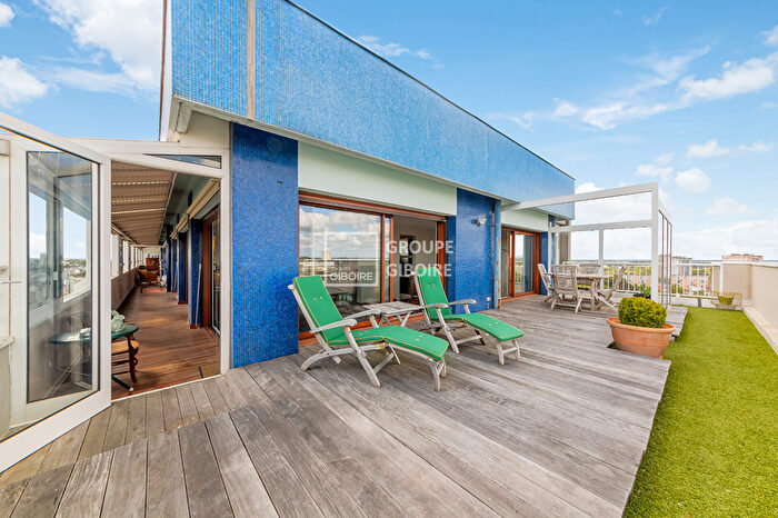 Appartement à vendre - Quartiers Nord-Est, Maurepas - 6 pièces - 4 chambres