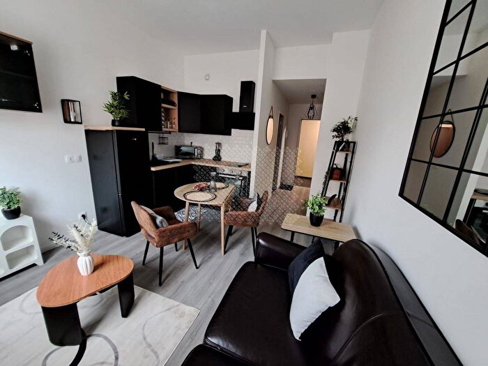 Appartement 1 pièce à Jean Jaurès, Le Mans, à louer