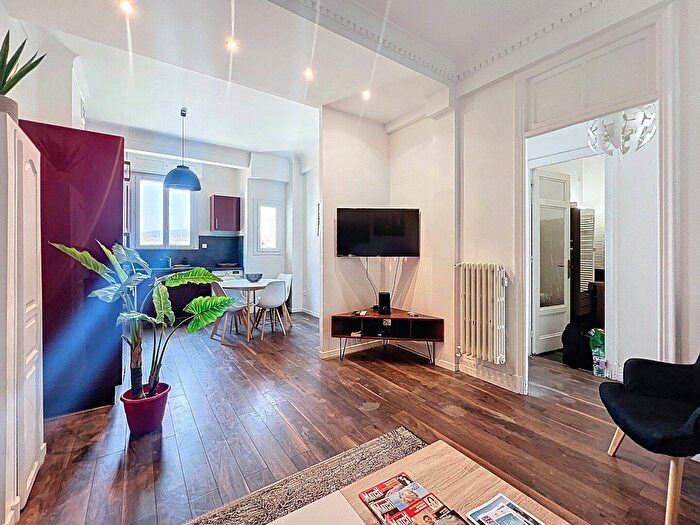Saint Philippe, Nice : Appartement 3 pièces à louer