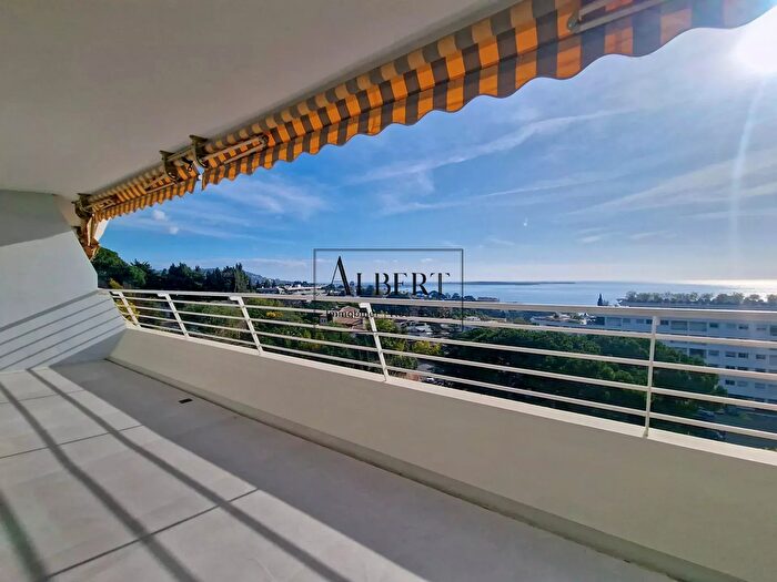 Appartement à vendre - Cannes, Croix des Gardes - 3 pièces - 2 chambres