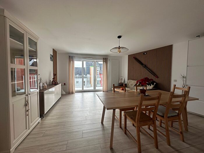 Appartement à vendre - Rezé - 5 pièces - 4 chambres