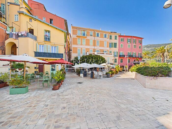 Menton, Hôtel de Ville, Vieille Ville, Musée, Madone, Carnolès : Appartement 3 pièces à vendre