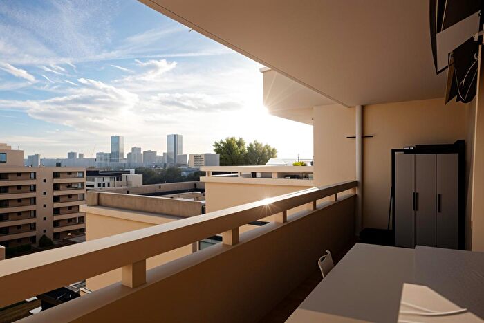 Appartement à vendre - Marseille e , Bon Secours - 4 pièces - 3 chambres