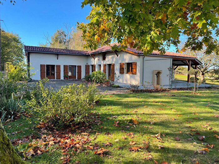 Maison à vendre - Sainte-Christie-dArmagnac - 5 pièces - 3 chambres