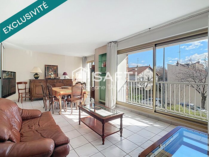 Appartement à vendre - Maisons-Alfort, Charentonneau - 4 pièces - 2 chambres