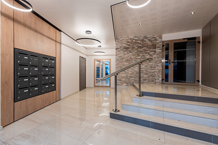 Appartement à louer - Montigny-lès-Metz, Jérusalem, Les Vacons, Blory, Horgne - 5 pièces - 3 chambres