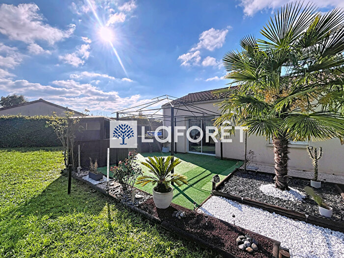 Maison à vendre - Le Pin - 4 pièces - 3 chambres