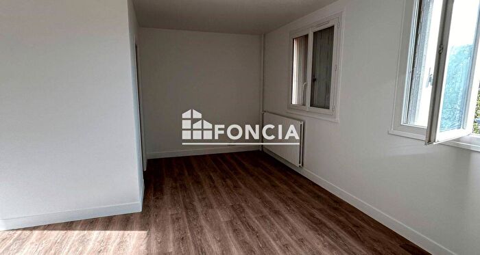 Appartement 1 pièce à Gambetta, Le Plessis-Trévise, à louer