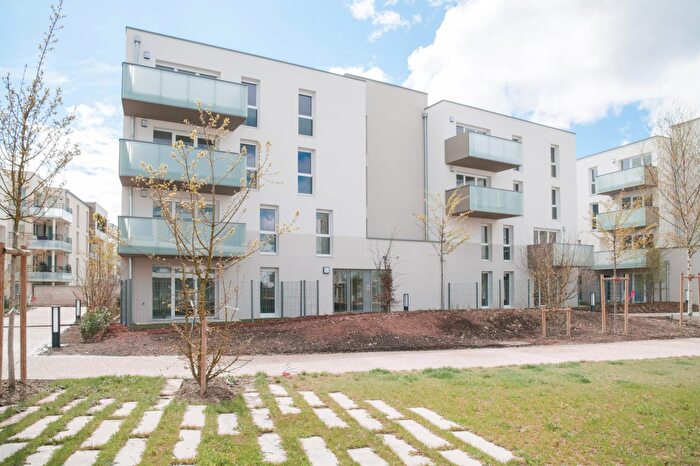 Appartement à louer - Bezannes - 3 pièces - 2 chambres