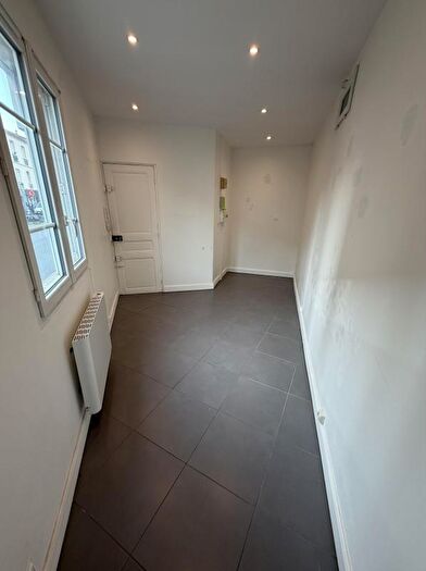 Appartement à vendre - Ivry-sur-Seine, Petit Ivry - 1 pièce