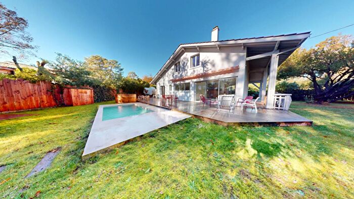 Maison à vendre - Lège-Cap-Ferret - 6 pièces - 5 chambres