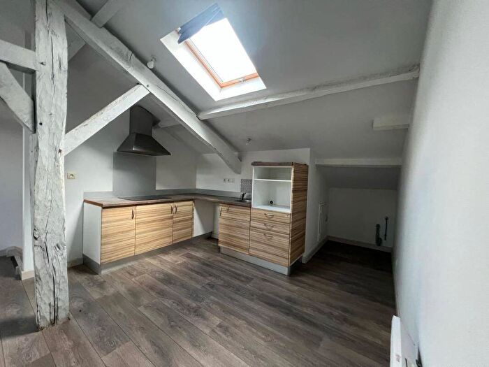 Barcelonne-du-Gers : Appartement 3 pièces à louer