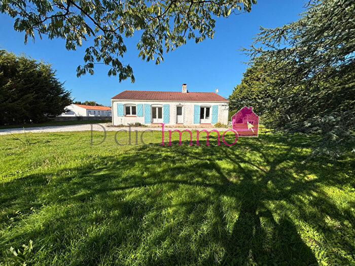 Maison à vendre - Commequiers - 5 pièces - 4 chambres