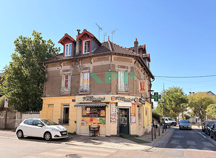 Appartement 1 pièce à Juvisy-sur-Orge, Centre-ville, Entrevoies, Seine, à vendre