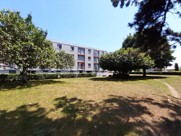 Saint-Loup-sur-Semouse : Appartement 3 pièces à louer