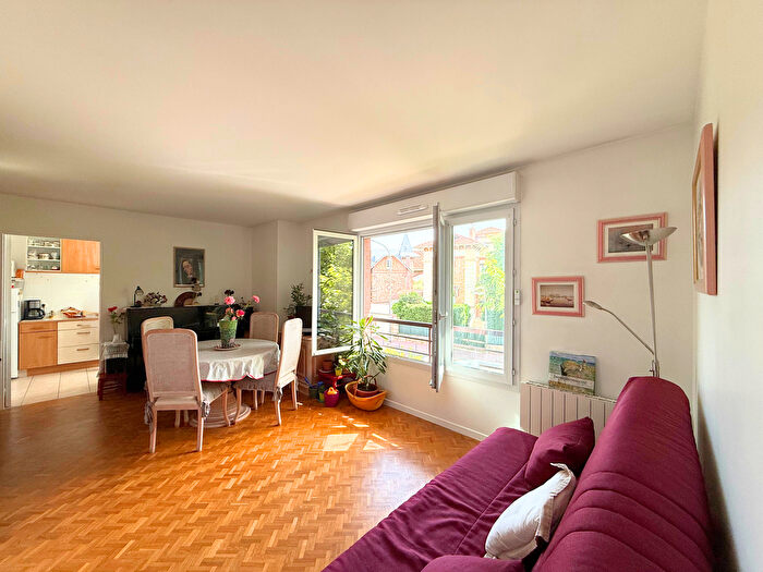 Appartement 2 pièces à Châtillon, Vieux Bourg, Malraux, à vendre