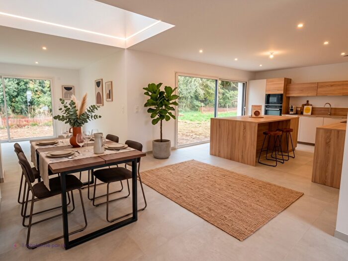 Maison 6 pièces à Treillières, à vendre