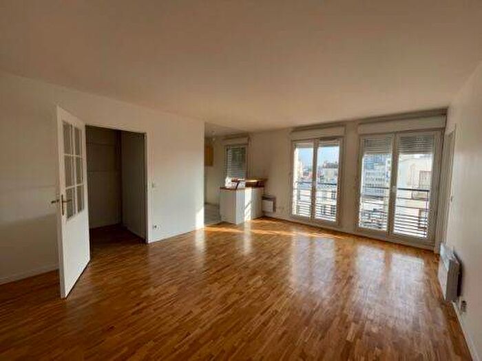 Appartement 2 pièces à louer à République, Puteaux