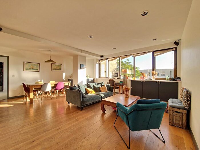 Appartement à vendre - Asnières-sur-Seine, Centre-ville - 4 pièces - 3 chambres