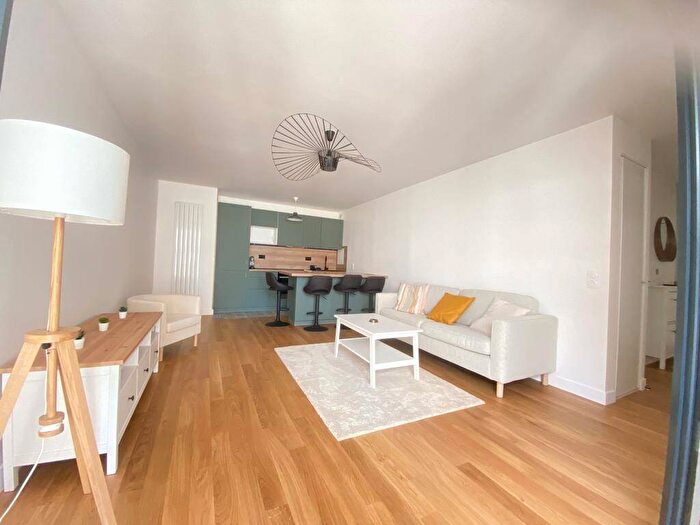 Appartement à louer - Puteaux - 2 pièces - 1 chambre