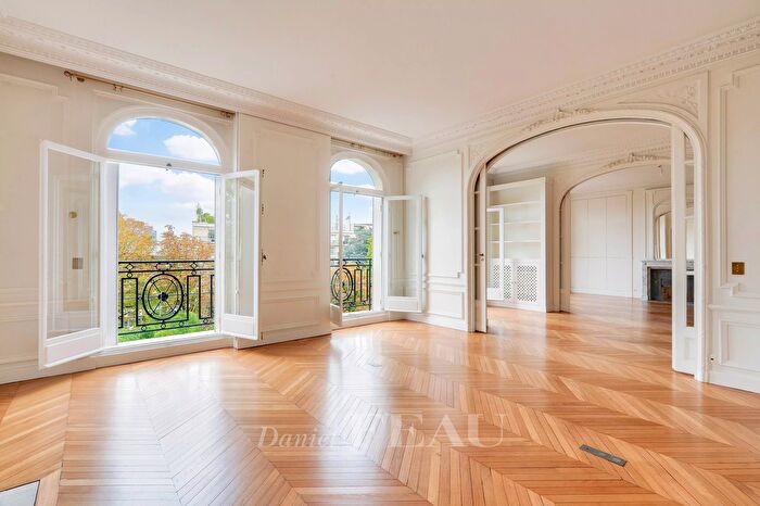 Appartement à louer - Neuilly-sur-Seine, Parc de Neuilly - 7 pièces - 4 chambres