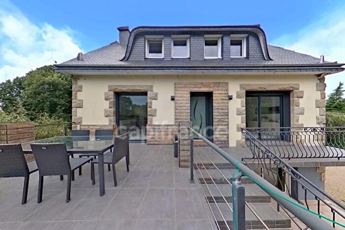 Maison à vendre - Saint-Agathon - 6 pièces - 4 chambres