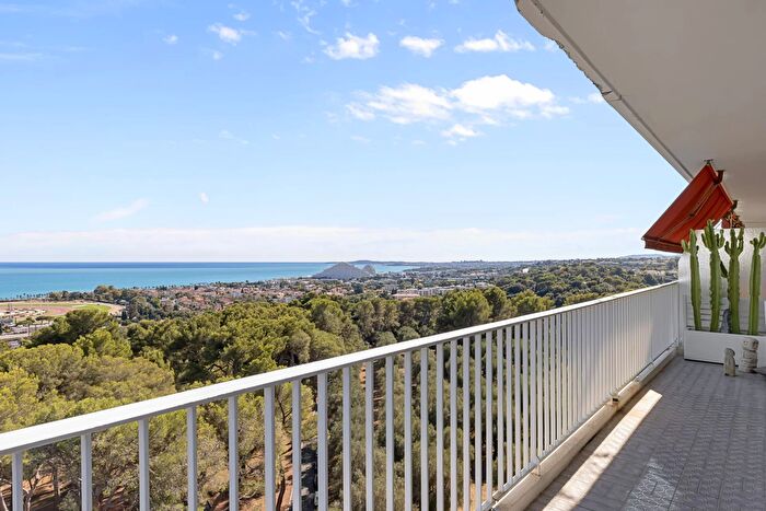 Appartement à vendre - Cagnes-sur-Mer, Saint-Véran, Le Loup - 3 pièces - 1 chambre