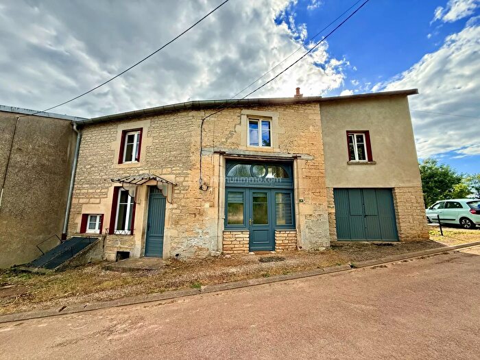 Maison 6 pièces à vendre - Chalvraines