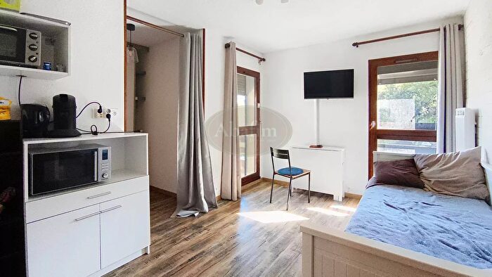 Appartement à vendre - Bagnères-de-Luchon - 2 pièces - 1 chambre