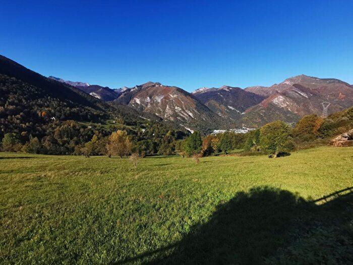 Maison à vendre - Eaux-Bonnes - 4 pièces - 3 chambres