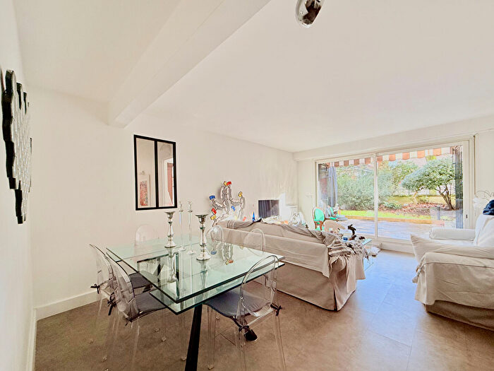 Appartement à vendre - Choisy-le-Roi, Centre-ville, Parc Prairie, Hautes Bornes - 4 pièces - 3 chambres